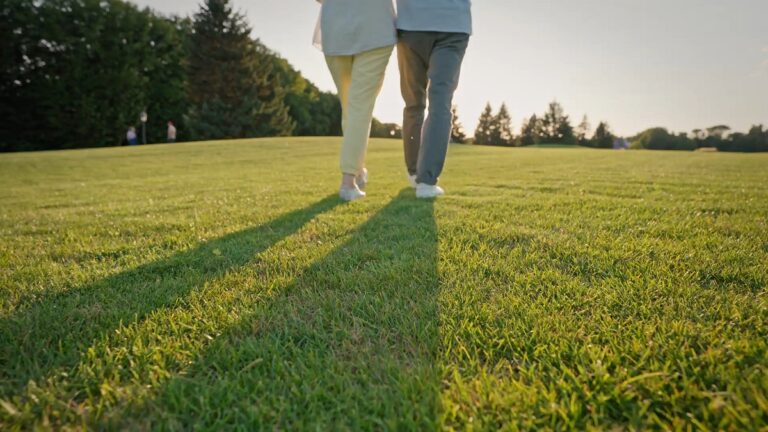 Struggling with Pain While Walking? 10 Tips for Seniors to Stay Active ...
